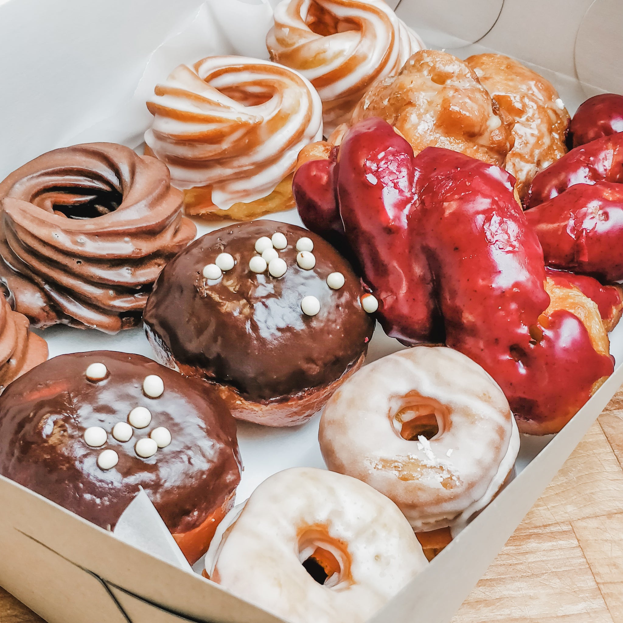 Vegan Mixed Dozen doughnuts – Yonnis Doughnuts